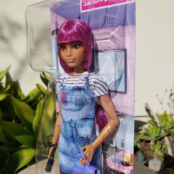 Barbie | Toys | New Barbie Salon Hair Stylist Beauty Fashion Doll Toy ...